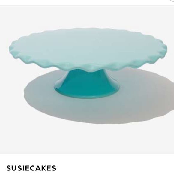 susie cake | Kitchen | New Susie Cakes Melamine Cake Stand | Poshmark